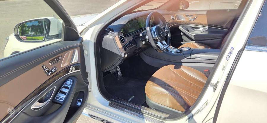 Balts Mercedes-Benz s-550 2015 Panevēža, ar dzinēja tilpumu 4.66 L un nobraukumu 205 tūkst. km par 34000 €, foto 21 vietnē AUTOMOTO.COM.LV