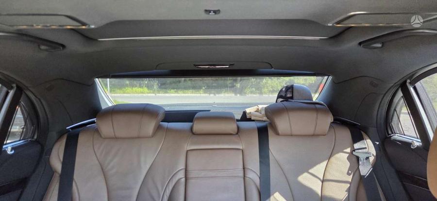 Balts Mercedes-Benz s-550 2015 Panevēža, ar dzinēja tilpumu 4.66 L un nobraukumu 205 tūkst. km par 34000 €, foto 27 vietnē AUTOMOTO.COM.LV