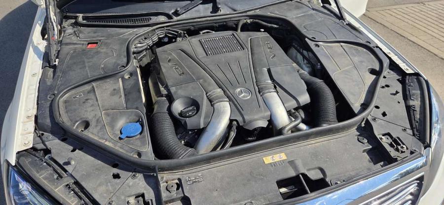 Balts Mercedes-Benz s-550 2015 Panevēža, ar dzinēja tilpumu 4.66 L un nobraukumu 205 tūkst. km par 34000 €, foto 34 vietnē AUTOMOTO.COM.LV