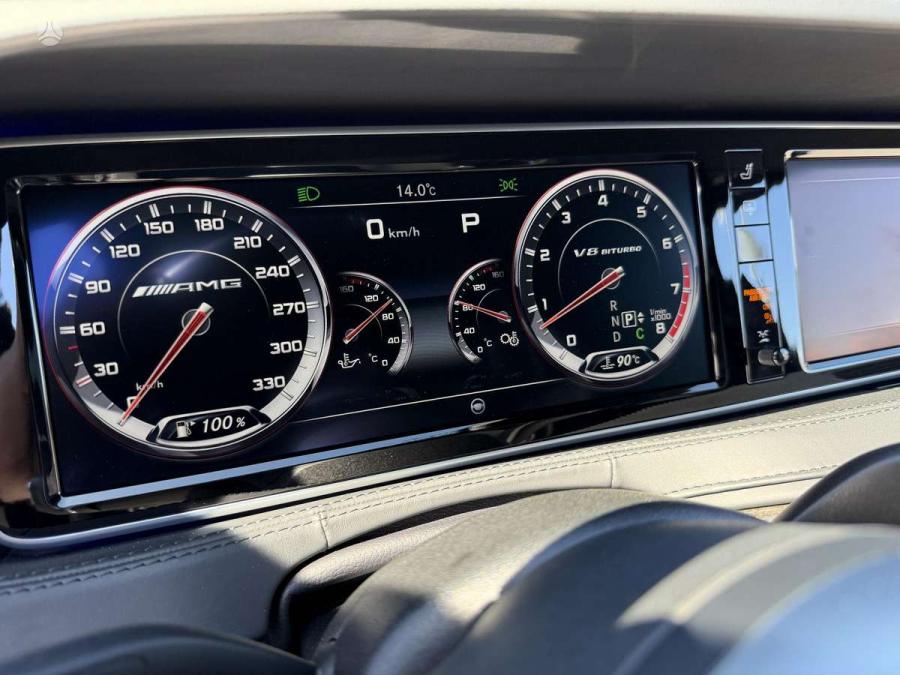 Белый Мерседес С 550 2015 в Клайпеда, объемом двигателя 4.66 л и пробегом 137 тыс. км за 34500 €, фото 18 на AUTOMOTO.COM.LV