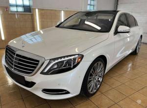 Белый Мерседес С 550 2015 в Каунас, объемом двигателя 4.66 л и пробегом 220 тыс. км за 23000 €, фото  на AUTOMOTO.COM.LV