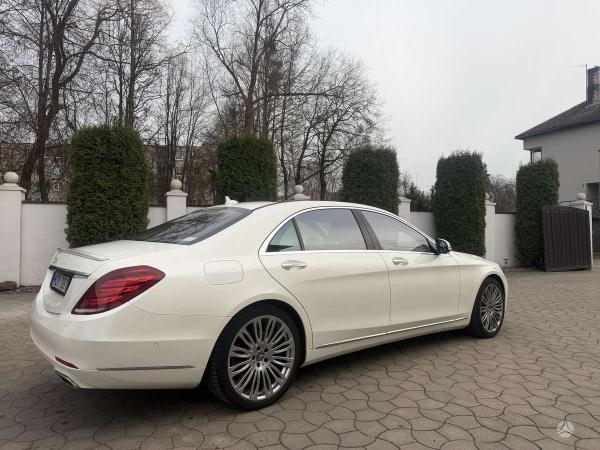 Balts Mercedes-Benz s-550 2015 Kauņa, ar dzinēja tilpumu 4.66 L un nobraukumu 220 tūkst. km par 23000 €, foto 9 vietnē AUTOMOTO.COM.LV
