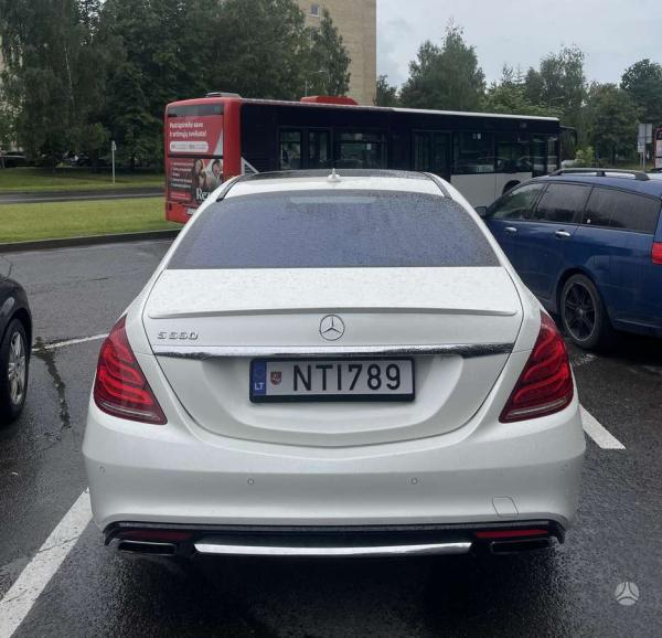 Balts Mercedes-Benz s-550 2015 Panevēža, ar dzinēja tilpumu 4.70 L un nobraukumu 362 tūkst. km par 20000 €, foto 2 vietnē AUTOMOTO.COM.LV
