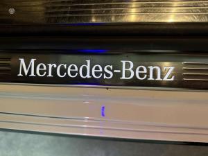 Balts Mercedes-Benz s-550 2015 Viļņa, ar dzinēja tilpumu 4.70 L un nobraukumu 186 tūkst. km par 29500 €, foto 29 vietnē AUTOMOTO.COM.LV