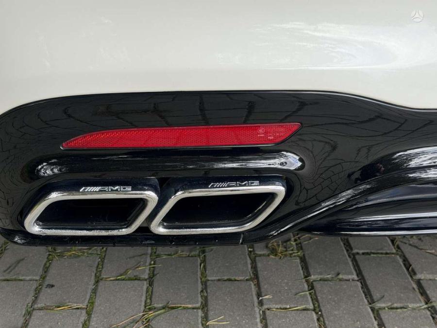 Balts Mercedes-Benz s-550 2015 Viļņa, ar dzinēja tilpumu 4.70 L un nobraukumu 186 tūkst. km par 29500 €, foto 33 vietnē AUTOMOTO.COM.LV