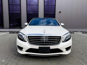 Белый Мерседес С 550 2015 в Вильнюс, объемом двигателя 4.70 л и пробегом 93 тыс. км за 27000 €, фото 3 на AUTOMOTO.COM.LV