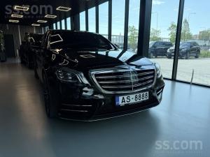 Melns Mercedes-Benz S 560 2018 Rīga, ar dzinēja tilpumu 4.00 L un nobraukumu 115 tūkst. km par 55000 €, foto  vietnē AUTOMOTO.COM.LV