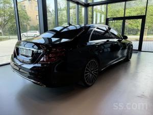 Melns Mercedes-Benz S 560 2018 Rīga, ar dzinēja tilpumu 4.00 L un nobraukumu 115 tūkst. km par 55000 €, foto 5 vietnē AUTOMOTO.COM.LV