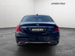 Melns Mercedes-Benz S 560 2018 Rīga, ar dzinēja tilpumu 4.00 L un nobraukumu 201 tūkst. km par 32000 €, foto 5 vietnē AUTOMOTO.COM.LV