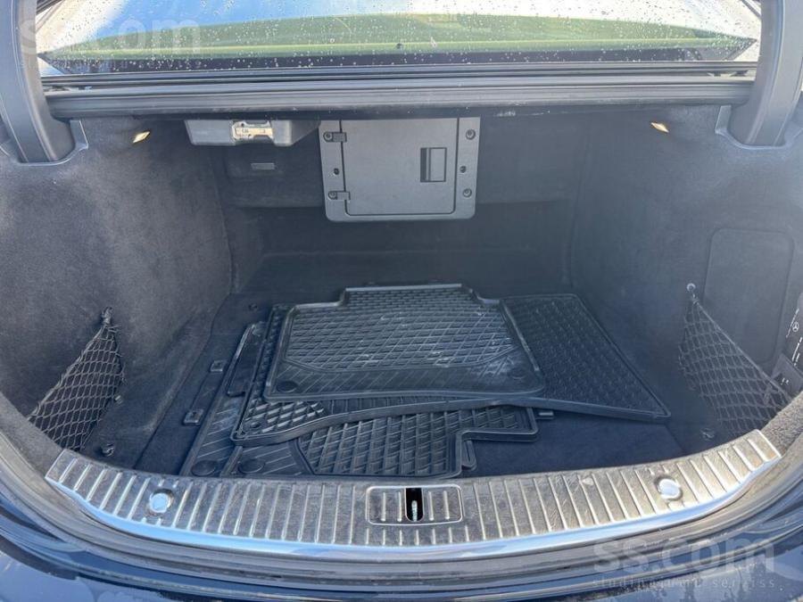 Melns Mercedes-Benz S 560 2018 Rīga, ar dzinēja tilpumu 4.00 L un nobraukumu 201 tūkst. km par 32000 €, foto 11 vietnē AUTOMOTO.COM.LV