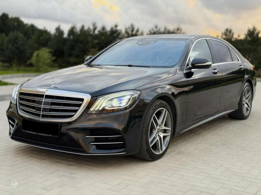 Melns Mercedes-Benz S 560 2018 Klaipėda, ar dzinēja tilpumu 3.98 L un nobraukumu 237 tūkst. km par 32700 €, foto 1 vietnē AUTOMOTO.COM.LV