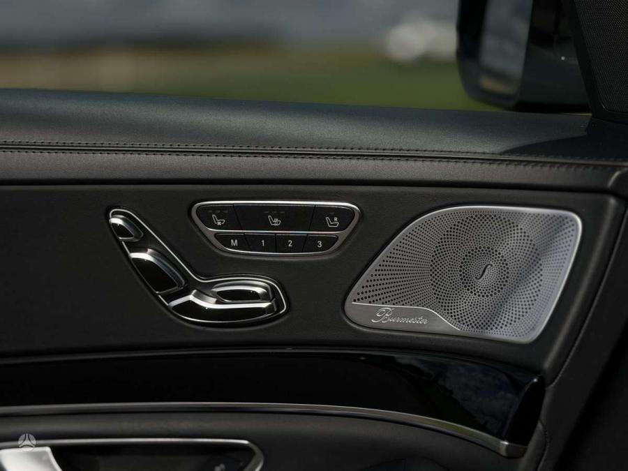 Melns Mercedes-Benz S 560 2018 Klaipėda, ar dzinēja tilpumu 3.98 L un nobraukumu 237 tūkst. km par 32700 €, foto 10 vietnē AUTOMOTO.COM.LV