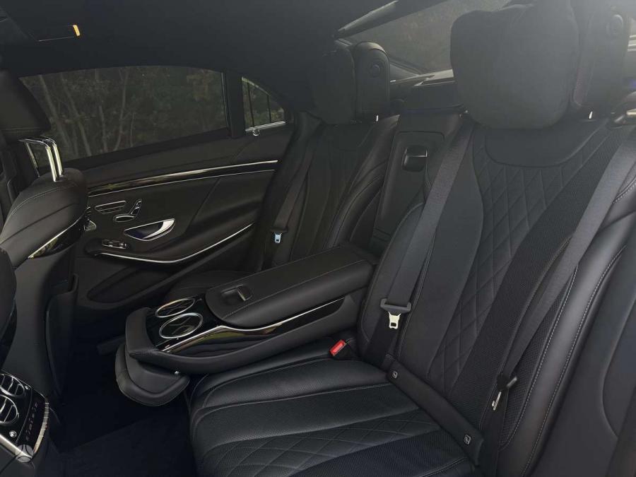 Melns Mercedes-Benz S 560 2018 Klaipėda, ar dzinēja tilpumu 3.98 L un nobraukumu 237 tūkst. km par 32700 €, foto 12 vietnē AUTOMOTO.COM.LV