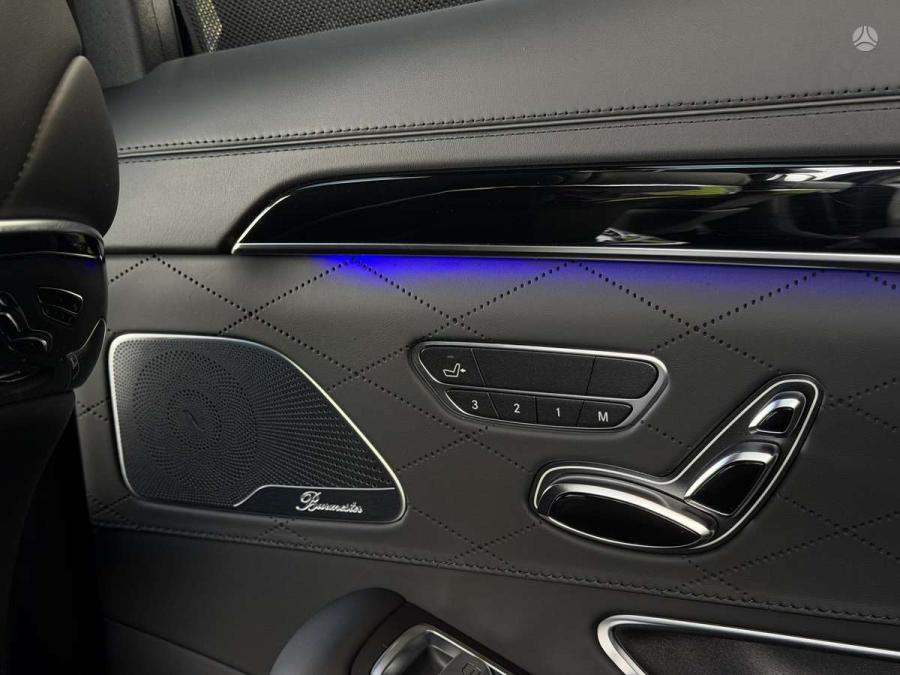 Melns Mercedes-Benz S 560 2018 Klaipėda, ar dzinēja tilpumu 3.98 L un nobraukumu 237 tūkst. km par 32700 €, foto 14 vietnē AUTOMOTO.COM.LV