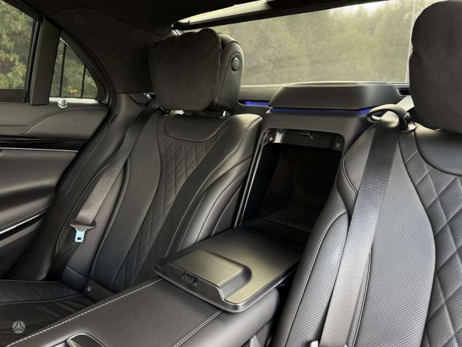 Melns Mercedes-Benz S 560 2018 Klaipėda, ar dzinēja tilpumu 3.98 L un nobraukumu 237 tūkst. km par 32700 €, foto 15 vietnē AUTOMOTO.COM.LV