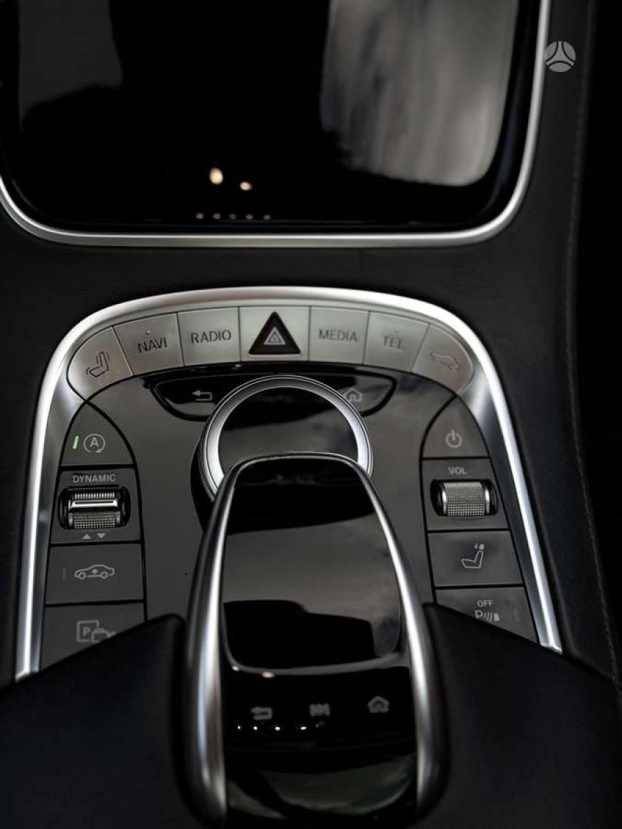 Melns Mercedes-Benz S 560 2018 Klaipėda, ar dzinēja tilpumu 3.98 L un nobraukumu 237 tūkst. km par 32700 €, foto 20 vietnē AUTOMOTO.COM.LV