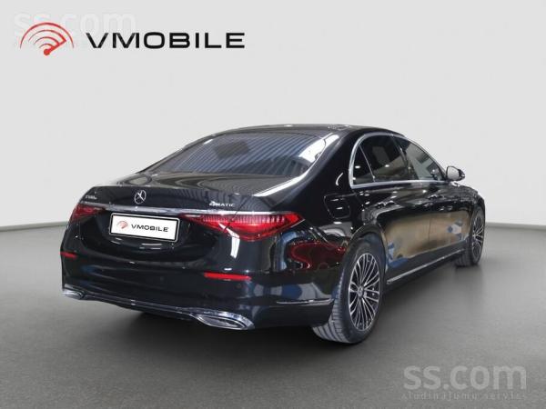 Melns Mercedes-Benz S 560 2024 Rīga, ar dzinēja tilpumu 3.00 L un nobraukumu 23 tūkst. km par 93990 €, foto 2 vietnē AUTOMOTO.COM.LV