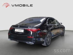 Черный Мерседес S 560 2024 в Рига, объемом двигателя 3.00 л и пробегом 23 тыс. км за 93990 €, фото 3 на AUTOMOTO.COM.LV