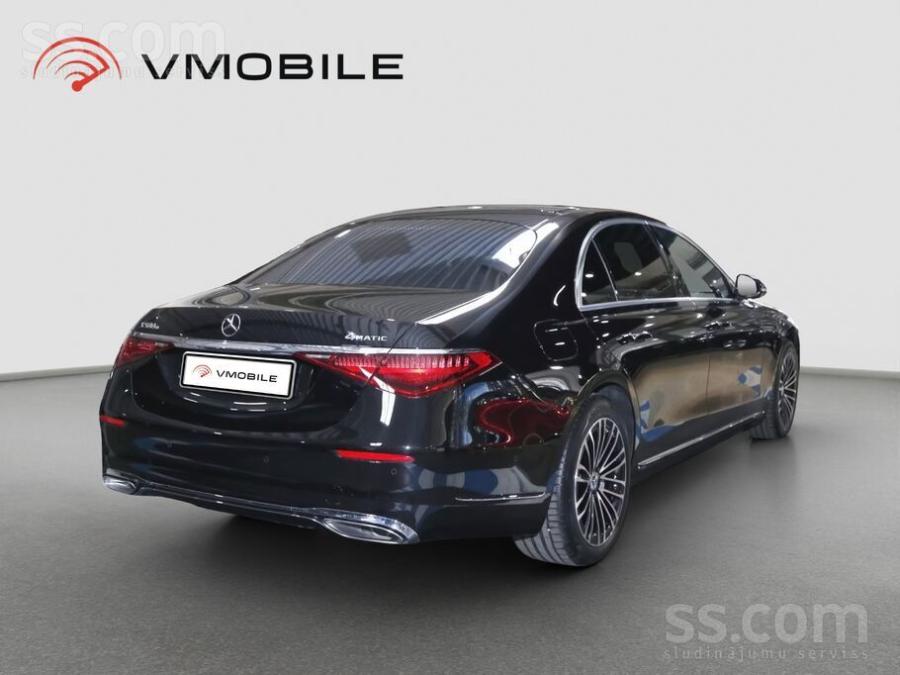 Черный Мерседес S 560 2024 в Рига, объемом двигателя 3.00 л и пробегом 23 тыс. км за 93990 €, фото 3 на AUTOMOTO.COM.LV