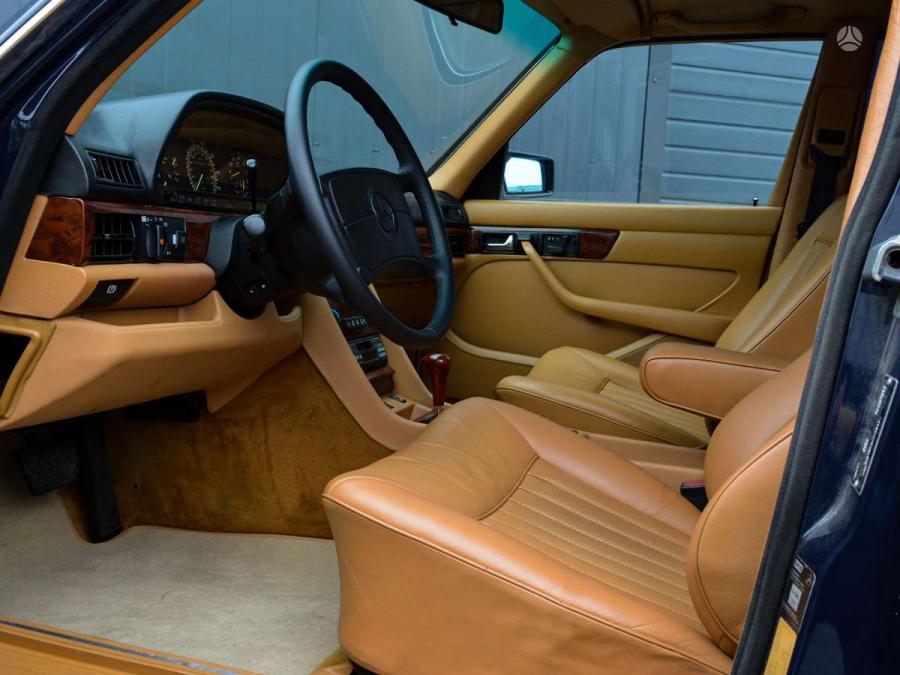 Zils Mercedes-Benz S 560 1989 Klaipėda, ar dzinēja tilpumu 0.00 L un nobraukumu 185 tūkst. km par 22500 €, foto 19 vietnē AUTOMOTO.COM.LV