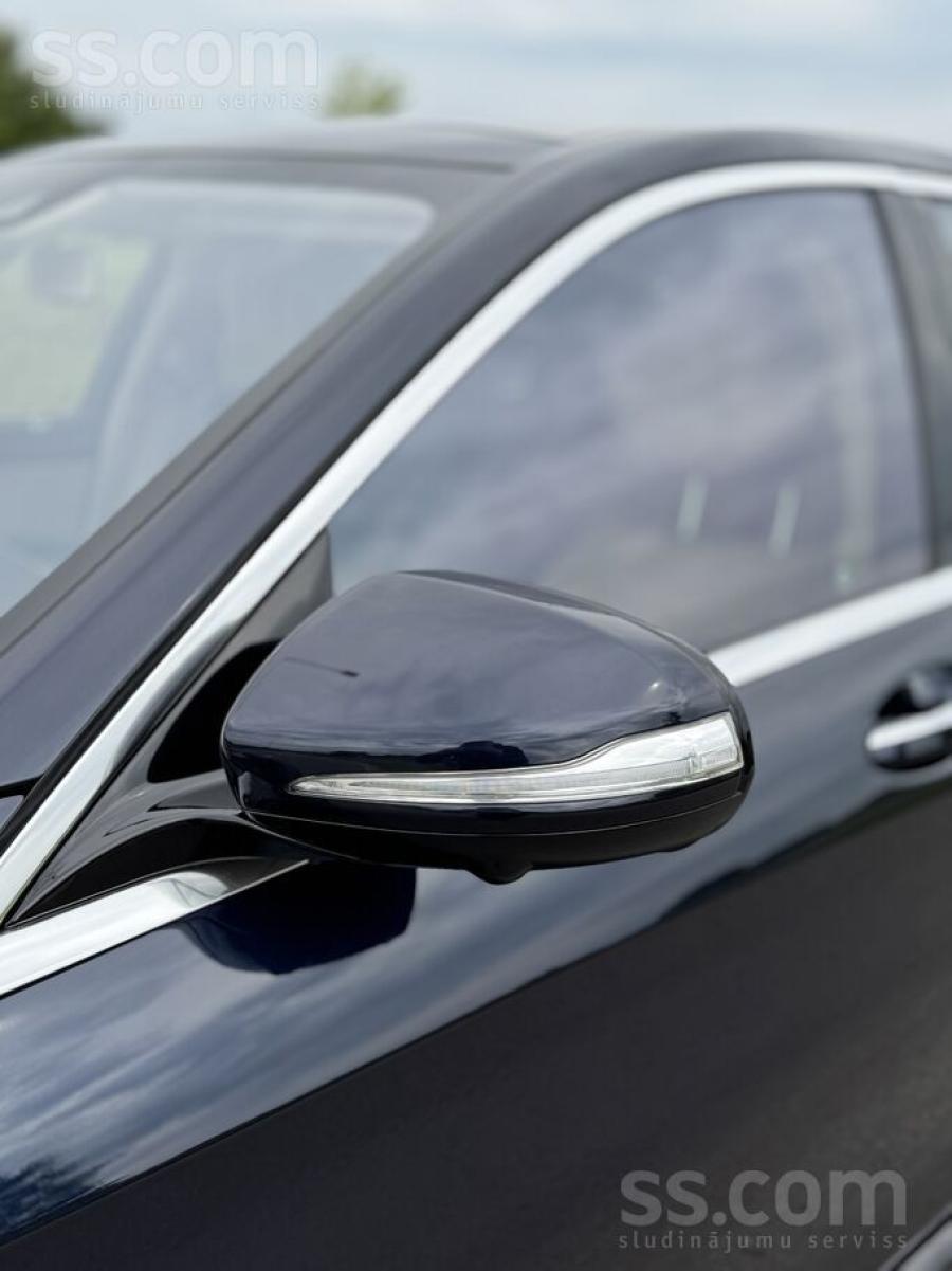 Zils Mercedes-Benz S 560 2019 Daugavpils, ar dzinēja tilpumu 4.00 L un nobraukumu 99 tūkst. km par 47000 €, foto 9 vietnē AUTOMOTO.COM.LV