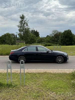 Zils Mercedes-Benz S 560 2019 Daugavpils, ar dzinēja tilpumu 4.00 L un nobraukumu 99 tūkst. km par 47000 €, foto 22 vietnē AUTOMOTO.COM.LV
