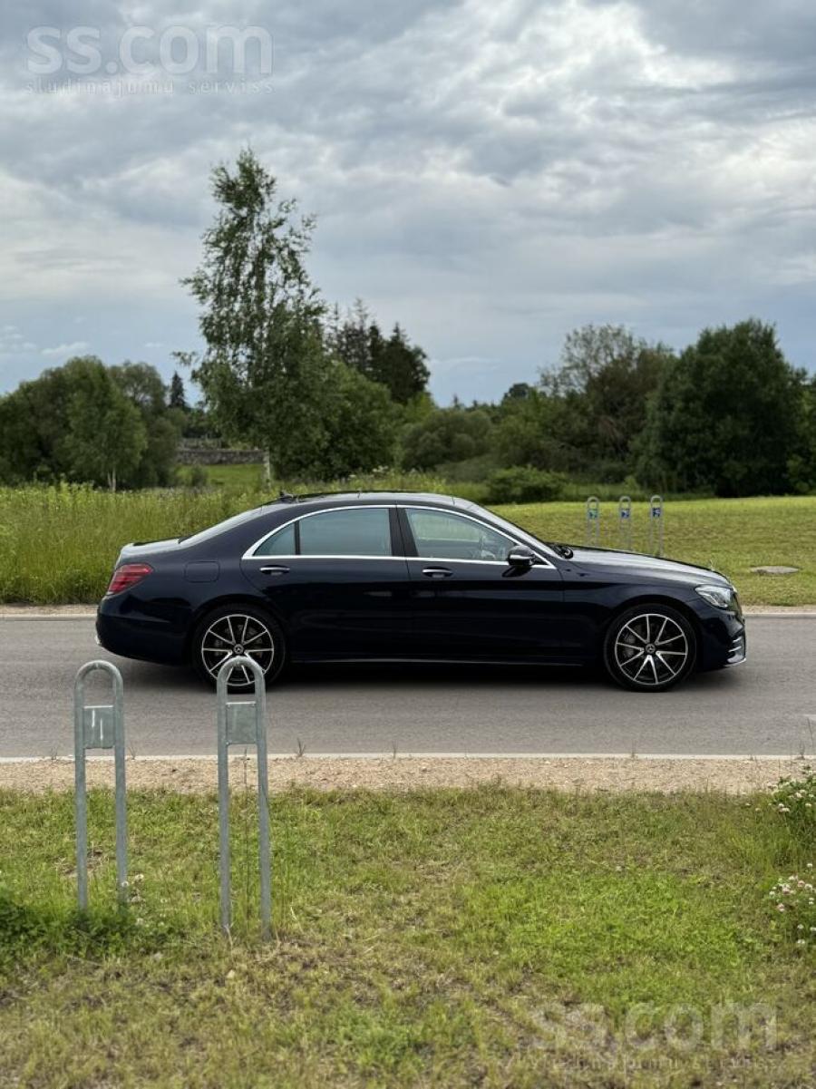 Zils Mercedes-Benz S 560 2019 Daugavpils, ar dzinēja tilpumu 4.00 L un nobraukumu 99 tūkst. km par 47000 €, foto 22 vietnē AUTOMOTO.COM.LV
