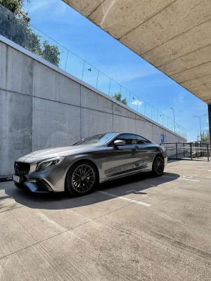 Grey Mercedes-Benz S 560 2019 in Vilnius, with an engine capacity of 3.98 L and mileage of 170 thousand km for 44500 €, photo  on AUTOMOTO.COM.LV