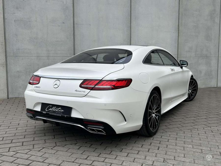 Белый Мерседес S 560 2019 в Таллин, объемом двигателя 3.98 л и пробегом 76 тыс. км за 68209 €, фото 5 на AUTOMOTO.COM.LV