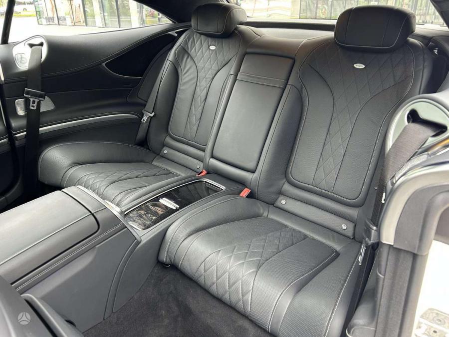 Белый Мерседес S 560 2019 в Таллин, объемом двигателя 3.98 л и пробегом 76 тыс. км за 68209 €, фото 10 на AUTOMOTO.COM.LV