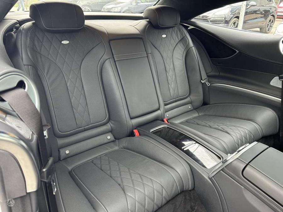Белый Мерседес S 560 2019 в Таллин, объемом двигателя 3.98 л и пробегом 76 тыс. км за 68209 €, фото 11 на AUTOMOTO.COM.LV