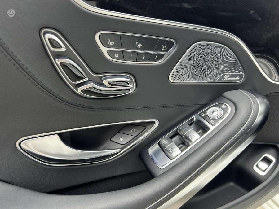 Белый Мерседес S 560 2019 в Таллин, объемом двигателя 3.98 л и пробегом 76 тыс. км за 68209 €, фото 18 на AUTOMOTO.COM.LV