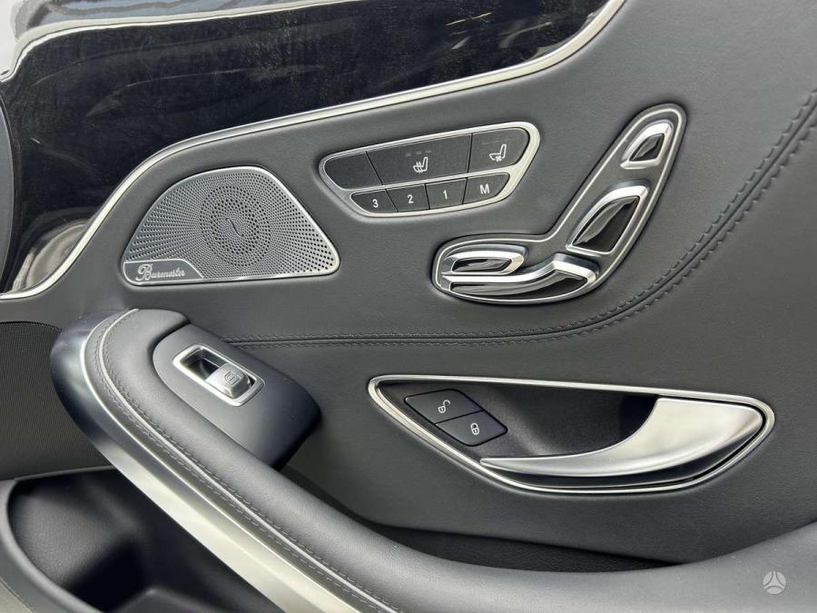 Белый Мерседес S 560 2019 в Таллин, объемом двигателя 3.98 л и пробегом 76 тыс. км за 68209 €, фото 19 на AUTOMOTO.COM.LV