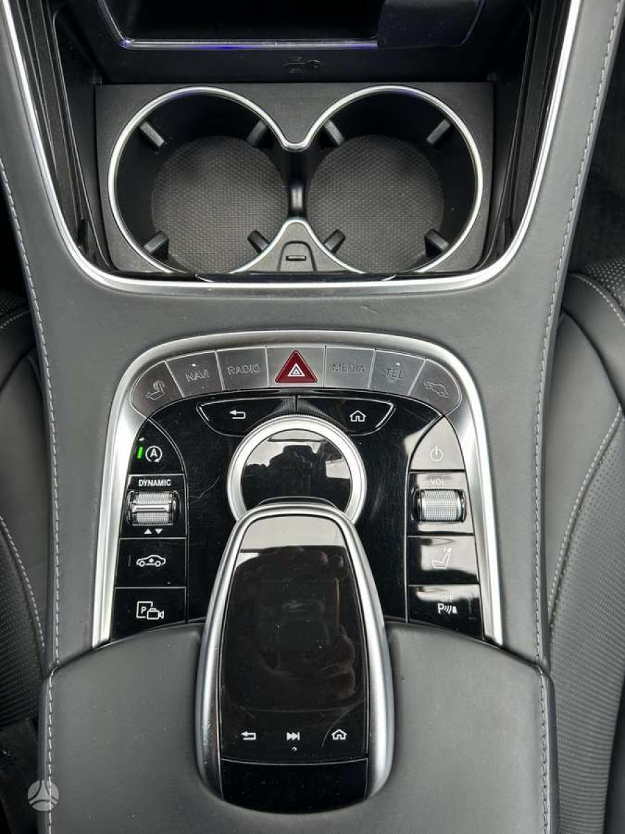 Белый Мерседес S 560 2019 в Таллин, объемом двигателя 3.98 л и пробегом 76 тыс. км за 68209 €, фото 20 на AUTOMOTO.COM.LV
