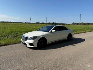 White Mercedes-Benz S 560 2018 in Kaunas, with an engine capacity of 3.98 L and mileage of 172 thousand km for 39550 €, photo 3 on AUTOMOTO.COM.LV