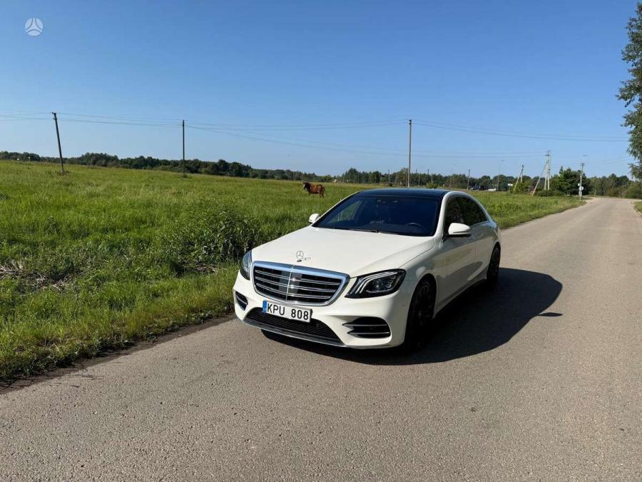 White Mercedes-Benz S 560 2018 in Kaunas, with an engine capacity of 3.98 L and mileage of 172 thousand km for 39550 €, photo 4 on AUTOMOTO.COM.LV
