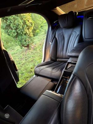 White Mercedes-Benz S 560 2018 in Kaunas, with an engine capacity of 3.98 L and mileage of 172 thousand km for 39550 €, photo 9 on AUTOMOTO.COM.LV