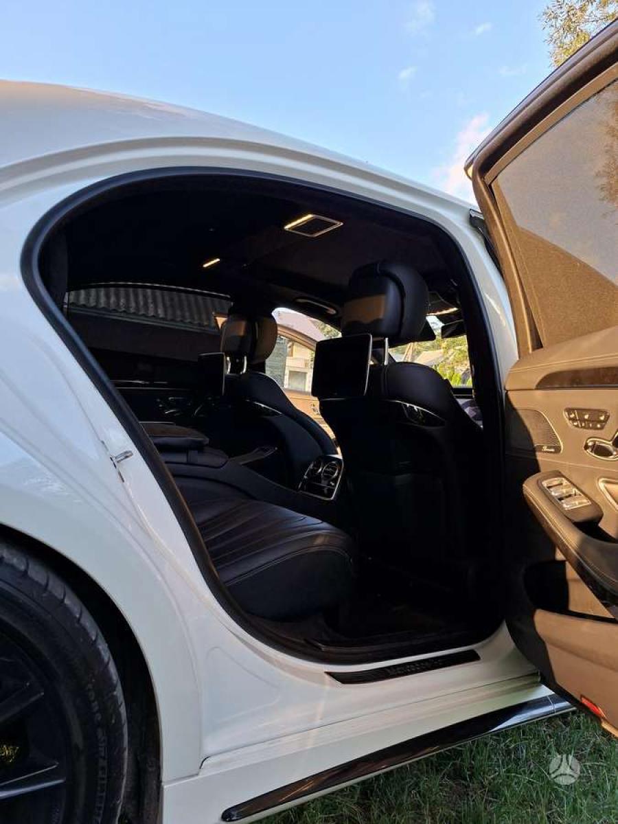 White Mercedes-Benz S 560 2018 in Kaunas, with an engine capacity of 3.98 L and mileage of 172 thousand km for 39550 €, photo 12 on AUTOMOTO.COM.LV