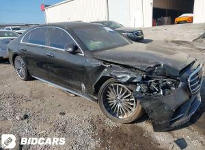 Melns Mercedes-Benz S 580 2021 Kauņa, ar dzinēja tilpumu 4.00 L un nobraukumu 90 tūkst. km par 44900 €, foto 6 vietnē AUTOMOTO.COM.LV