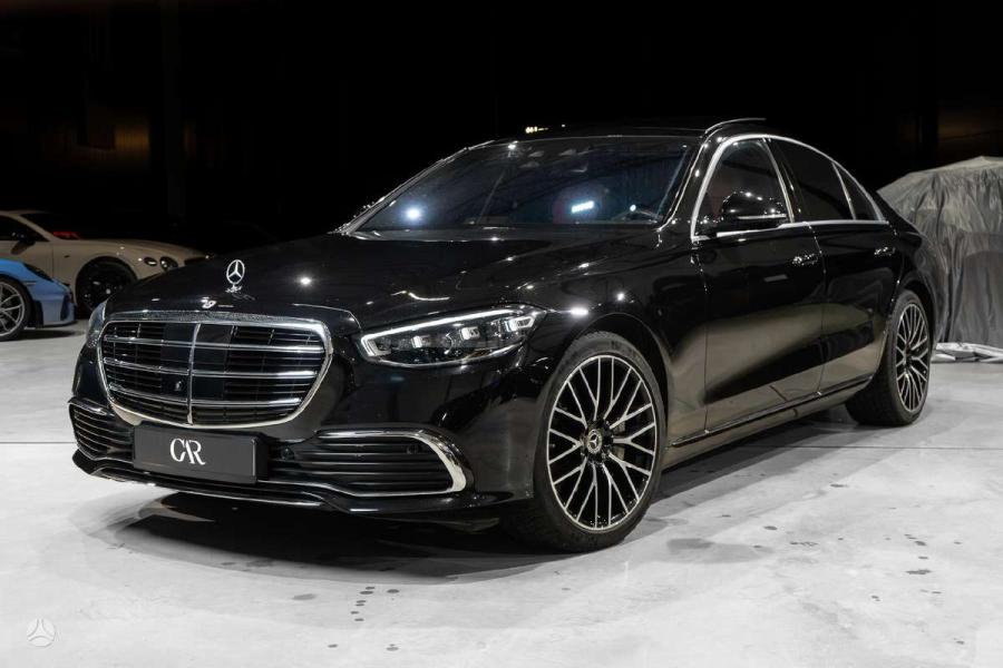 Melns Mercedes-Benz S 580 2022 Rīga, ar dzinēja tilpumu 0.00 L un nobraukumu 35 tūkst. km par 89900 €, foto 1 vietnē AUTOMOTO.COM.LV