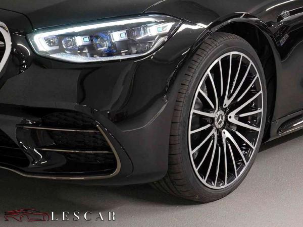 Melns Mercedes-Benz S 580 2025 Viļņa, ar dzinēja tilpumu 3.98 L un nobraukumu 9 tūkst. km par 145000 €, foto 4 vietnē AUTOMOTO.COM.LV