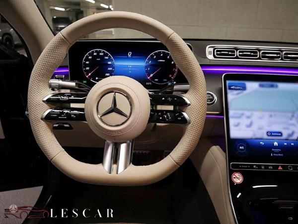 Melns Mercedes-Benz S 580 2025 Viļņa, ar dzinēja tilpumu 3.98 L un nobraukumu 9 tūkst. km par 145000 €, foto 6 vietnē AUTOMOTO.COM.LV