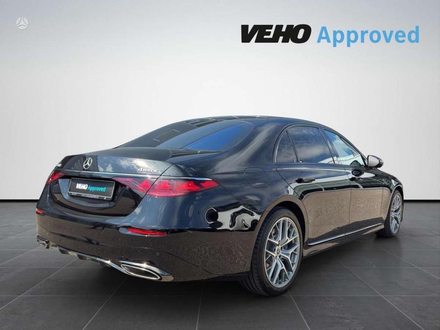 Melns Mercedes-Benz S 580 2026 Viļņa, ar dzinēja tilpumu 3.98 L un nobraukumu 15 tūkst. km par 180900 €, foto 6 vietnē AUTOMOTO.COM.LV