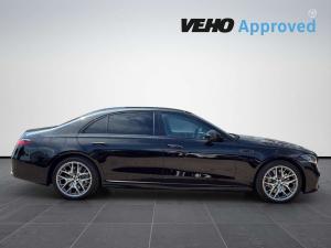 Melns Mercedes-Benz S 580 2026 Viļņa, ar dzinēja tilpumu 3.98 L un nobraukumu 15 tūkst. km par 180900 €, foto 7 vietnē AUTOMOTO.COM.LV