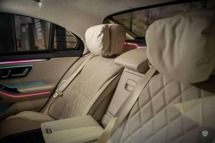Zils Mercedes-Benz S 580 2023 Kauņa, ar dzinēja tilpumu 3.98 L un nobraukumu 40 tūkst. km par 83000 €, foto 23 vietnē AUTOMOTO.COM.LV