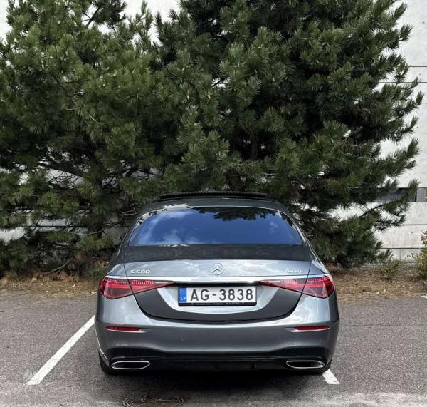 Pelēks Mercedes-Benz S 580 2022 Rīga, ar dzinēja tilpumu 3.98 L un nobraukumu 71 tūkst. km par 79500 €, foto 8 vietnē AUTOMOTO.COM.LV