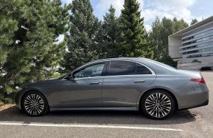 Grey Mercedes-Benz S 580 2022 in Riga, with an engine capacity of 3.98 L and mileage of 71 thousand km for 79500 €, photo 11 on AUTOMOTO.COM.LV