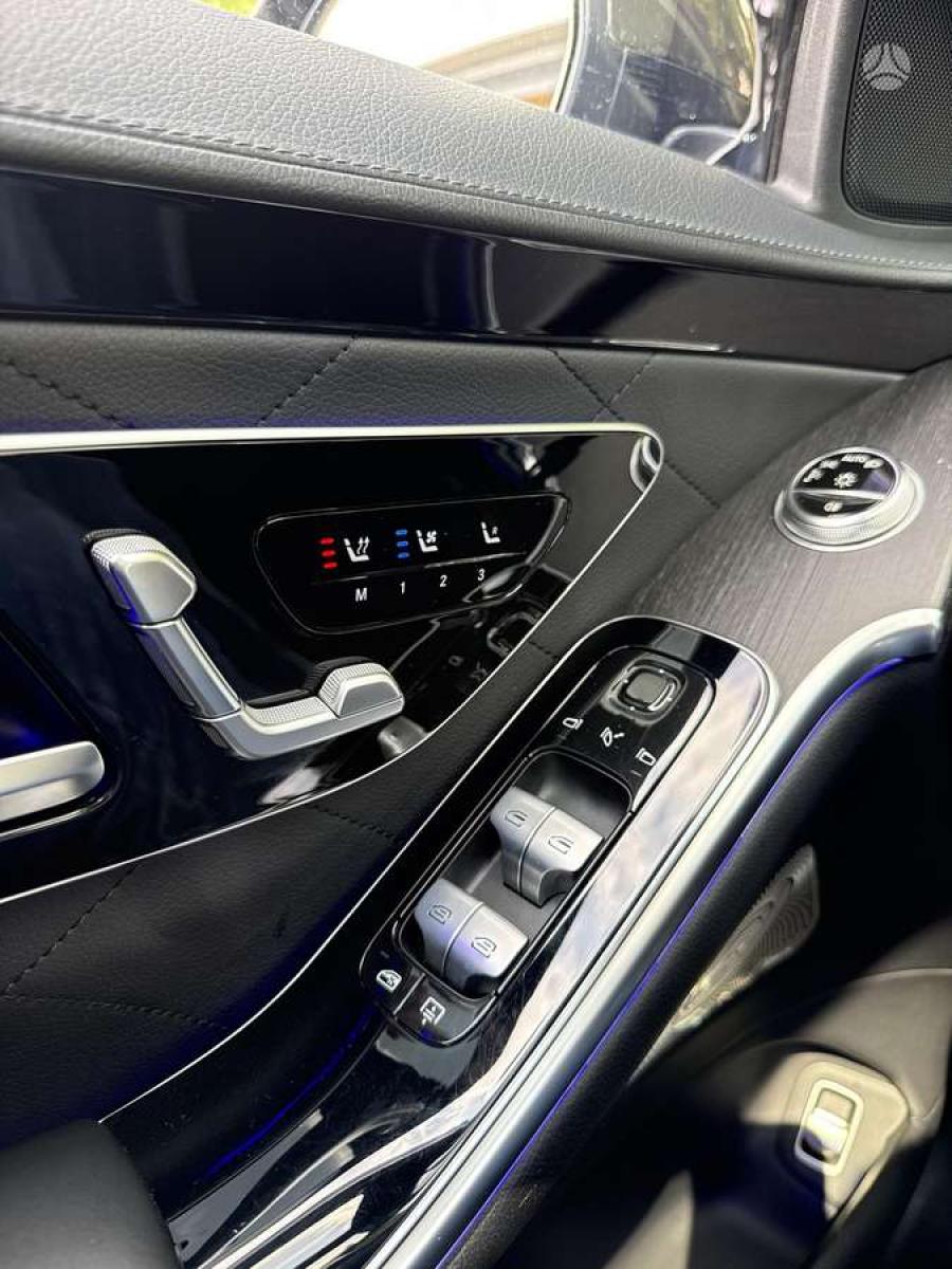 Grey Mercedes-Benz S 580 2022 in Riga, with an engine capacity of 3.98 L and mileage of 71 thousand km for 79500 €, photo 16 on AUTOMOTO.COM.LV