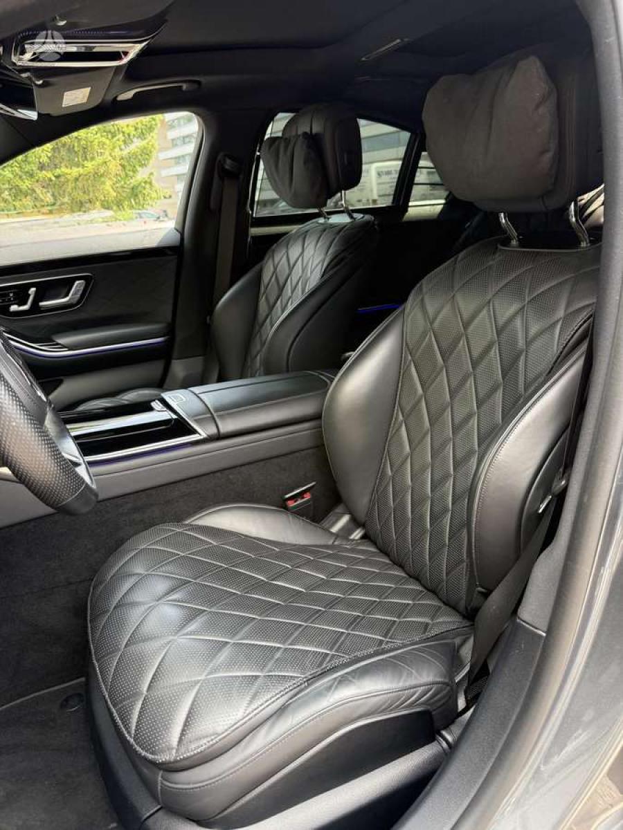 Grey Mercedes-Benz S 580 2022 in Riga, with an engine capacity of 3.98 L and mileage of 71 thousand km for 79500 €, photo 17 on AUTOMOTO.COM.LV