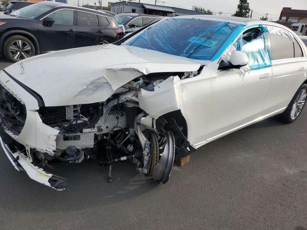 White Mercedes-Benz S 580 2021 in Kaunas, with an engine capacity of 4.00 L and mileage of 50 thousand km for 40000 €, photo 2 on AUTOMOTO.COM.LV